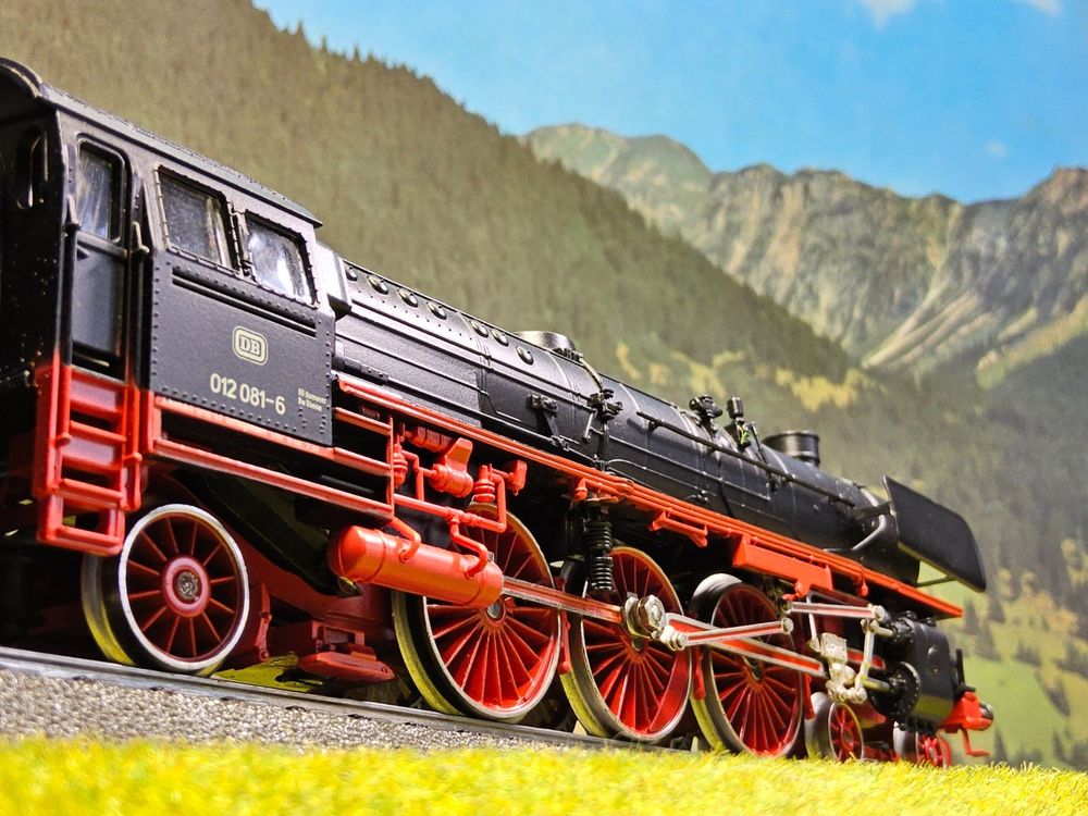 3610 Märklin _ Öltender Dampflokomotive BR 012 der DB (Gebraucht) in ...