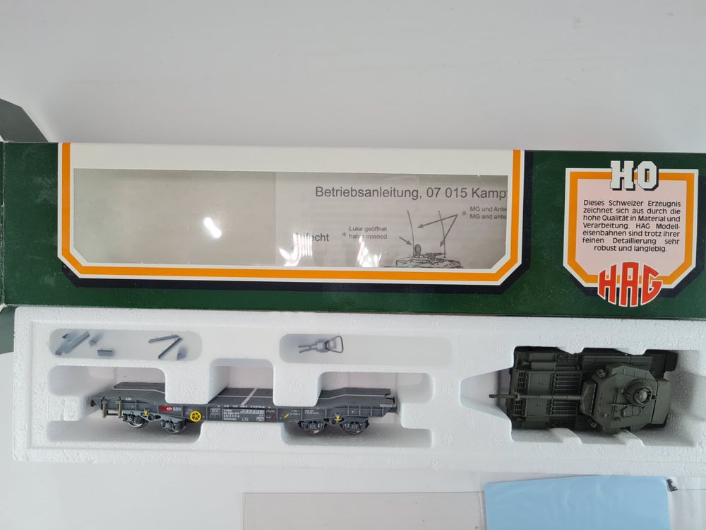 HAG 78004 Tiefladewagen mit Centurion (5) H0 1:87 (Neu (gemäss Beschreibung)) in Blumenstein für ...