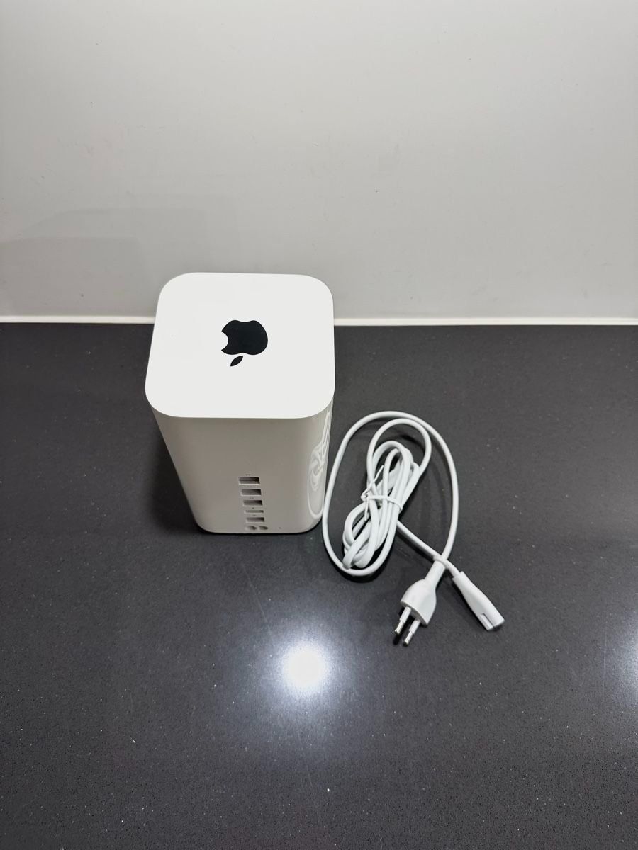 Apple AirPort Time Capsule 2 TB – A1470 - Top Zustand! (Gebraucht) in ...