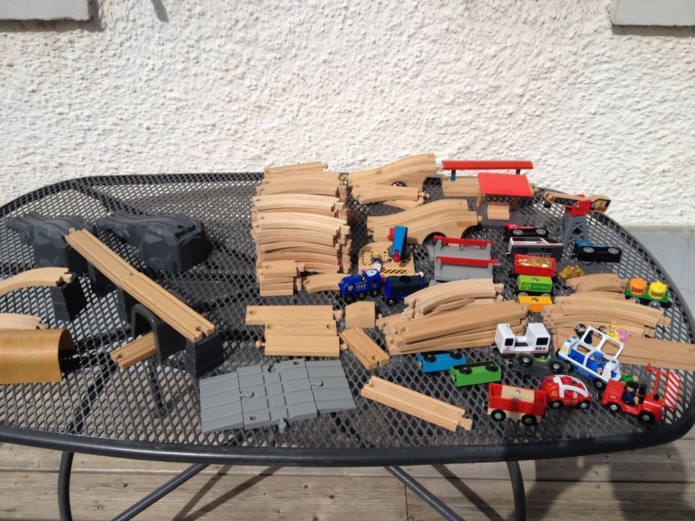 Train Brio - Hape - IKEA / loko éléctrique | Kaufen auf Ricardo