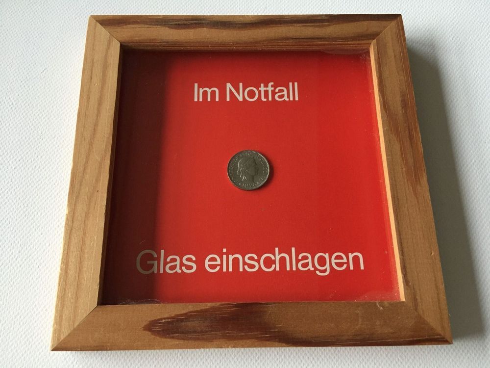 Bild Im Notfall Glas einschlagen | Kaufen auf Ricardo