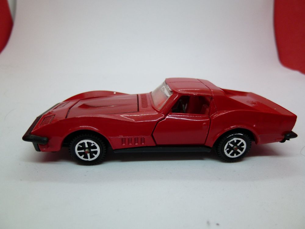 Dinky Toys - Corvette rot !! Lack ! %% Ausverkauf %% defekt (Defekt) in ...
