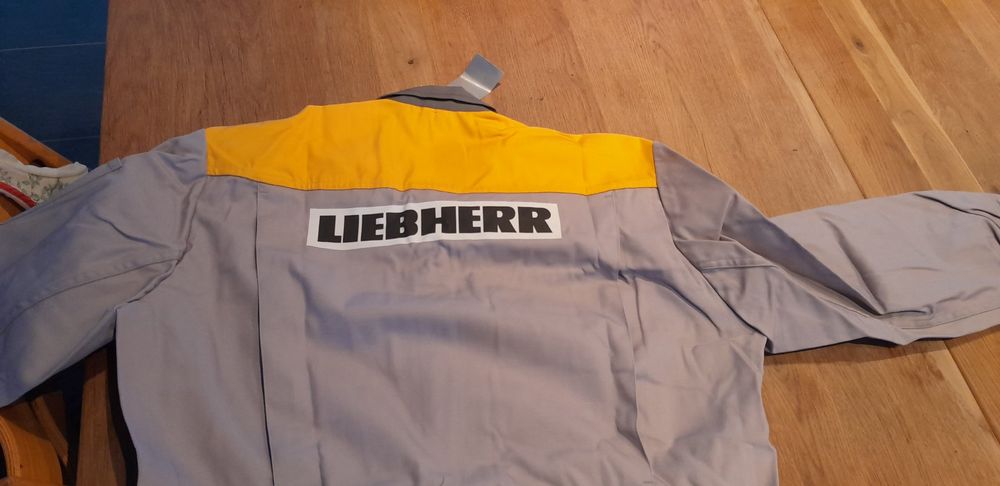 Arbeitskombi Overall Liebherr (Neu und originalverpackt) in Oberschan ...