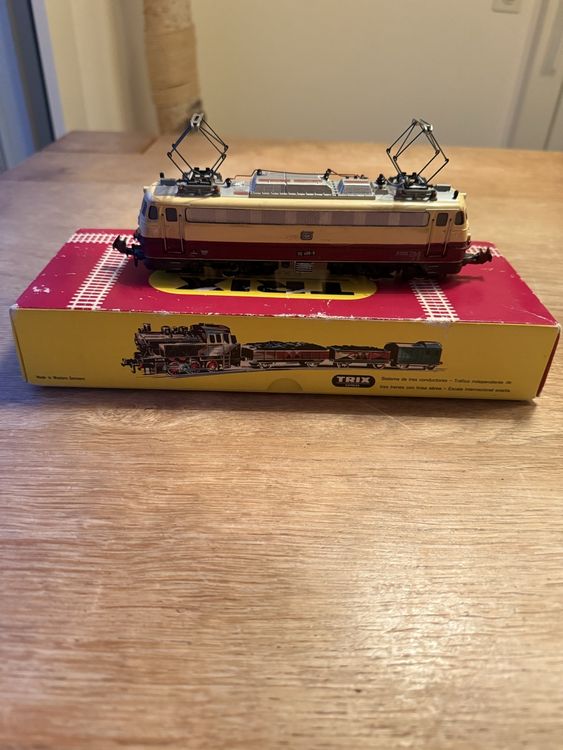 TRIX EXPRESS Lokomotive 2248 (Gebraucht) in Davos Dorf für CHF 25 – mit ...