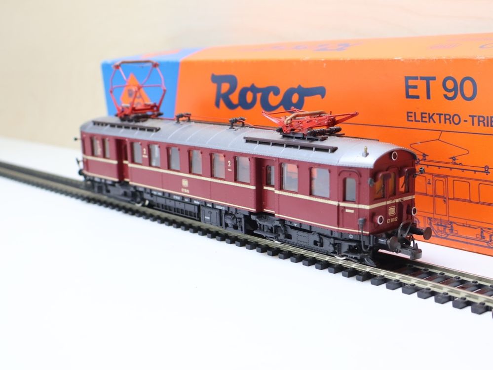ROCO Triebzug ET90 + Personenwagen - 04185 H0 DC | Acheter sur Ricardo