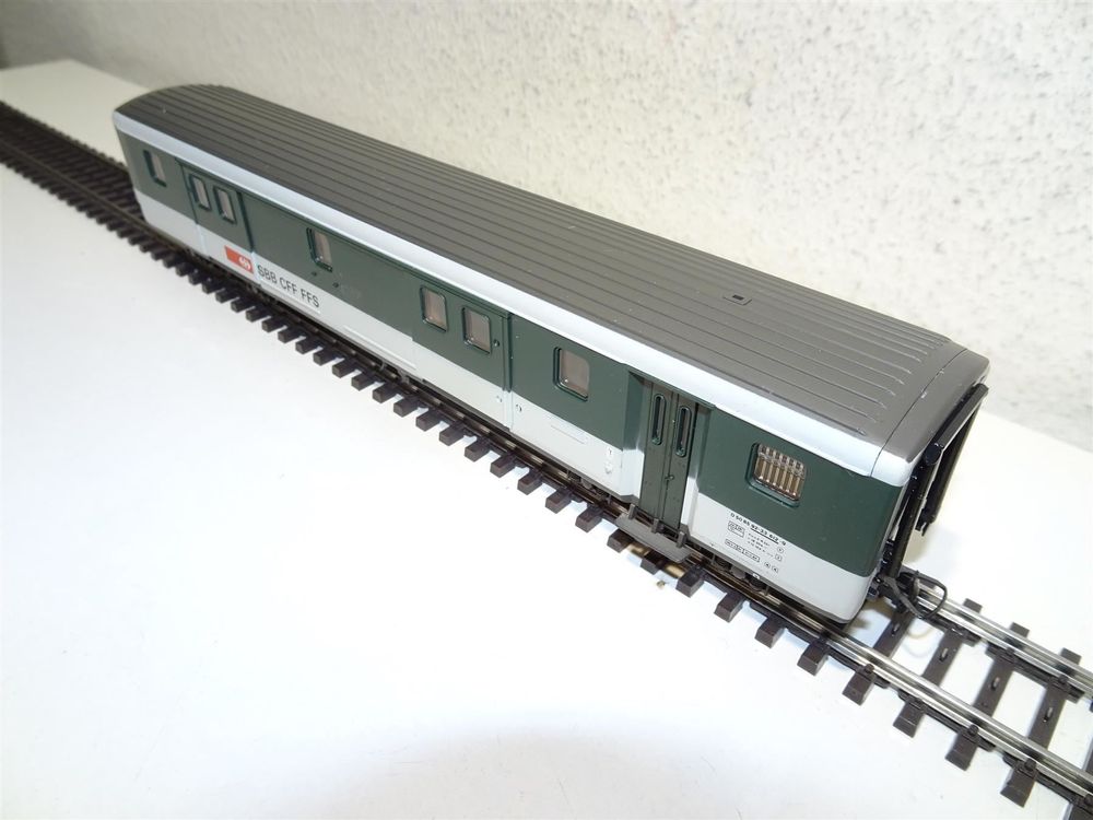Roco Gepäckwagen SBB HO 44334 (Gebraucht) in Luzern für CHF 26.9 – mit ...