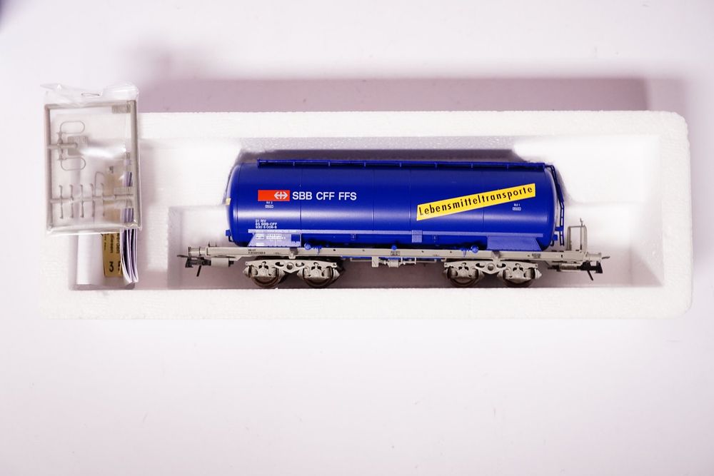 2ß Roco 47382 SBB Güterwagen Uacs Lebensmittel blau | Kaufen auf Ricardo