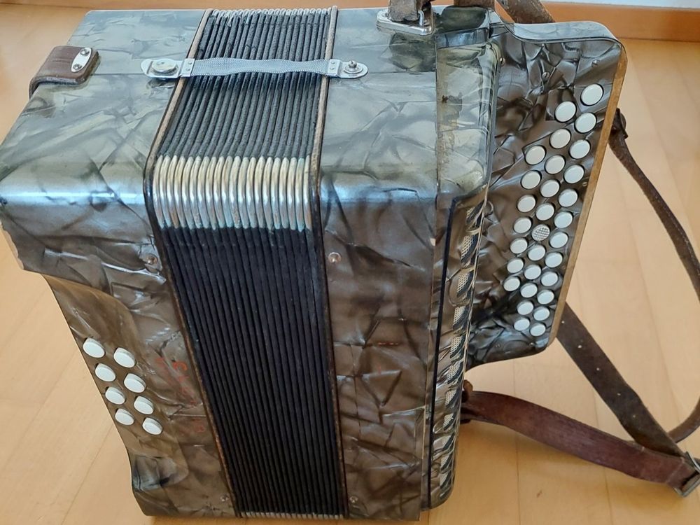 Hohner Club Victorya. Handharmonika diatonisch | Kaufen auf Ricardo