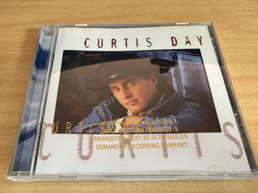 Curtis Day – Curtis Day (Gebraucht) in Rikon im Tösstal für CHF 6.5 ...