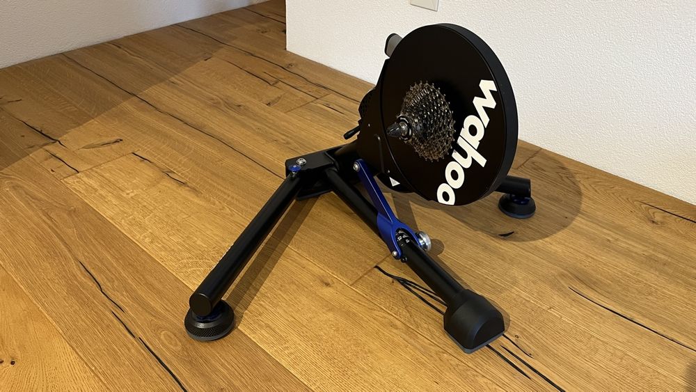 Wahoo Kickr v5 Rollentrainer, Indoor Cycling Top Zustand (Neu (gemäss ...