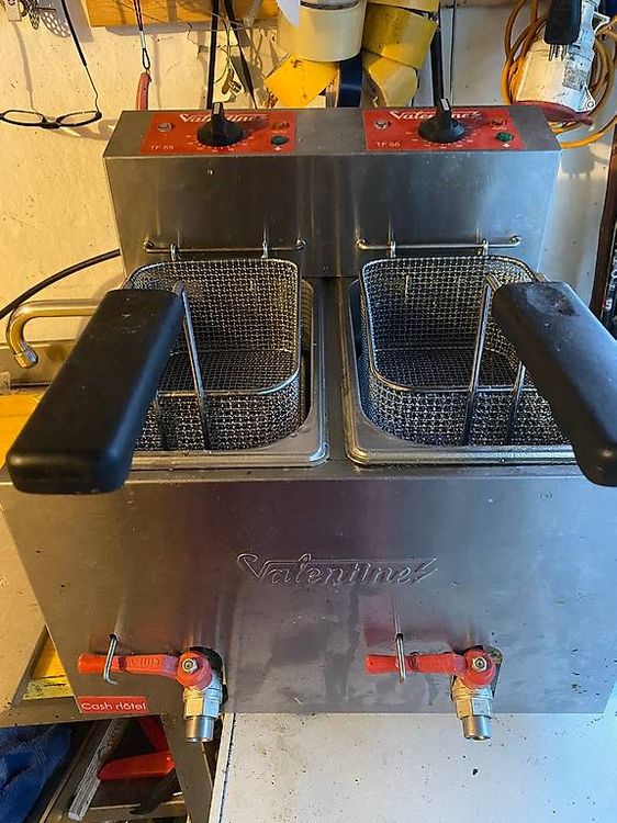 Vend friteuse Valentine deux bacs (D'occasion) à Martigny pour CHF 850 ...