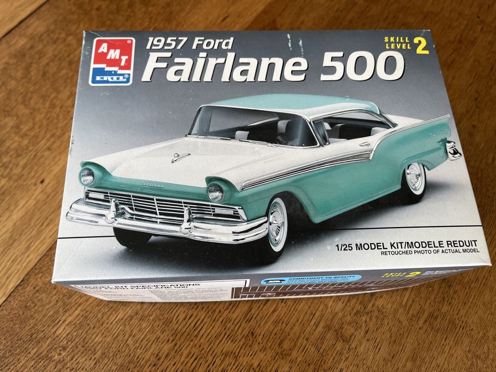 Maquette Ford Fairlane 1957 AMT 1:25 (Neu (gemäss Beschreibung)) in ...