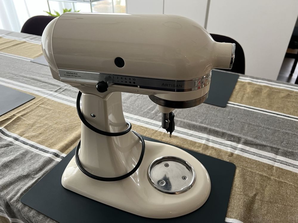 KitchenAid Artisan 5KSM125 (Gebraucht) in Horgen für CHF 250 – nur ...
