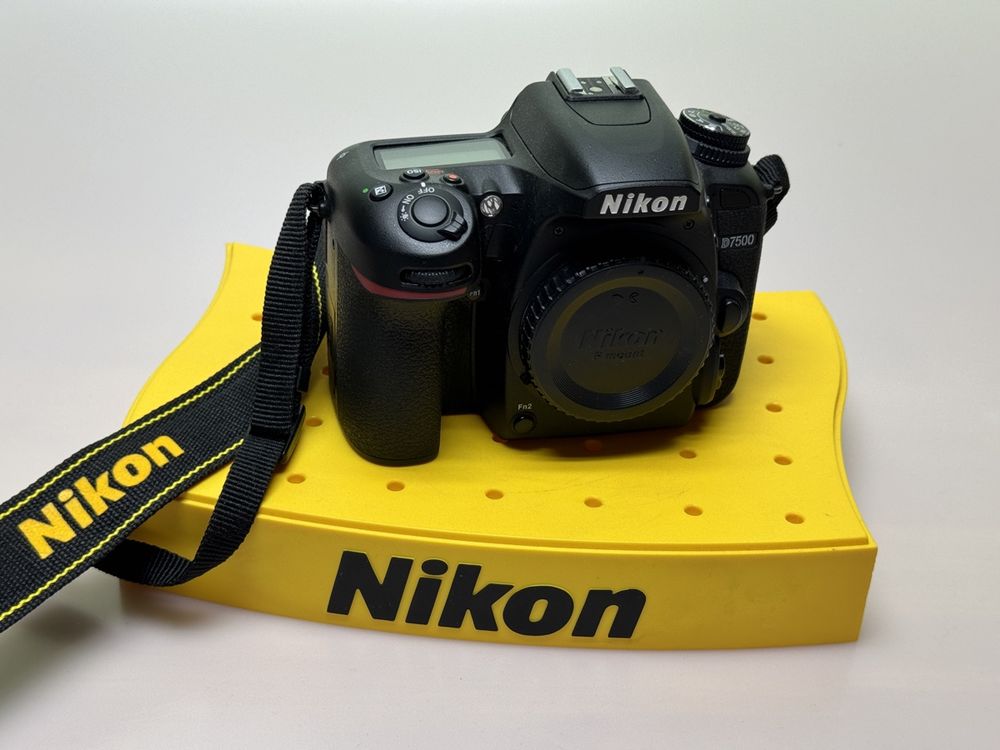 Nikon D7500 Body 21.5 MP) APS-C DX (Gebraucht) in Hägendorf für CHF 565 ...