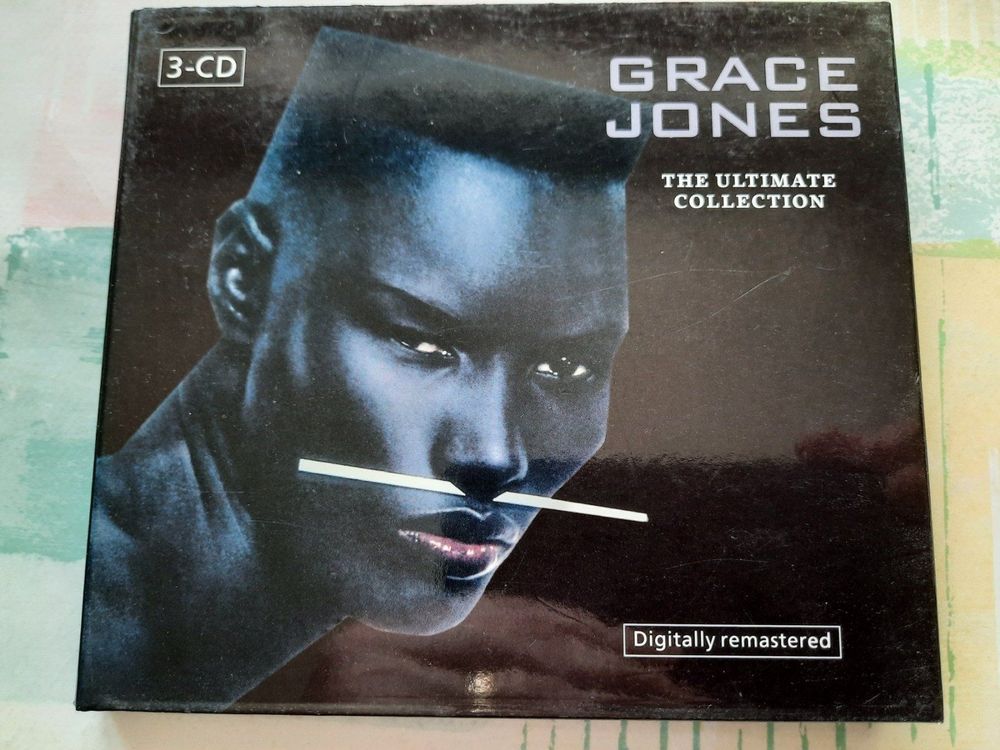 CD Grace Jones - The ultimate collection (Gebraucht) in Pully für CHF ...