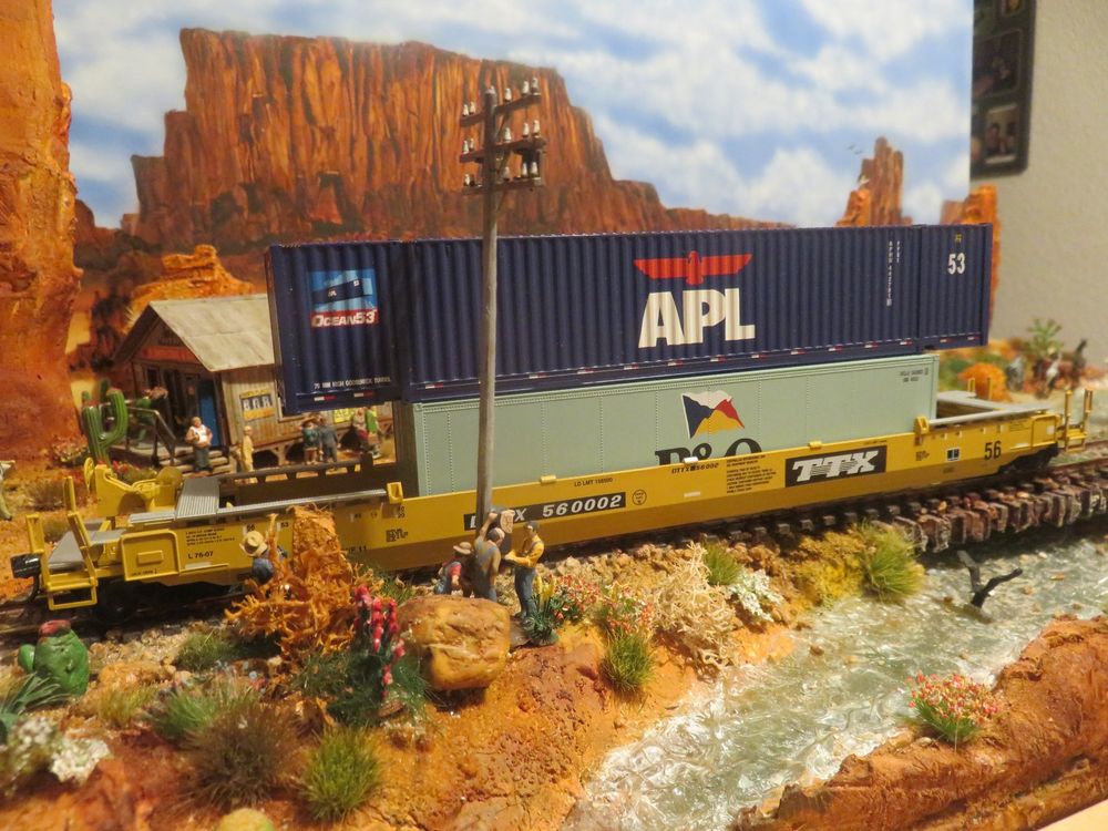 Athearn Ready to Roll TTX 56 feet well Car 9110 (Neu (gemäss ...