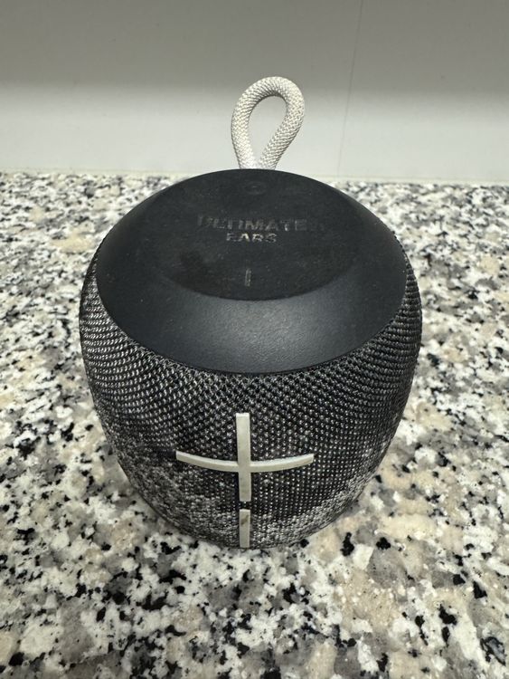 Ultimate Ears Boom 2 Bluetooth Lautsprecher | Kaufen auf Ricardo