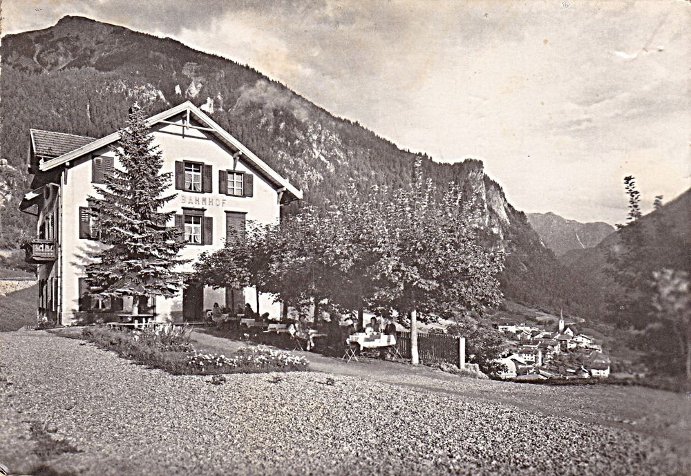 Filisur (Grb.) mit Hotel Bahnhof u. Bahnhof-Buffet Filisur. | Kaufen ...