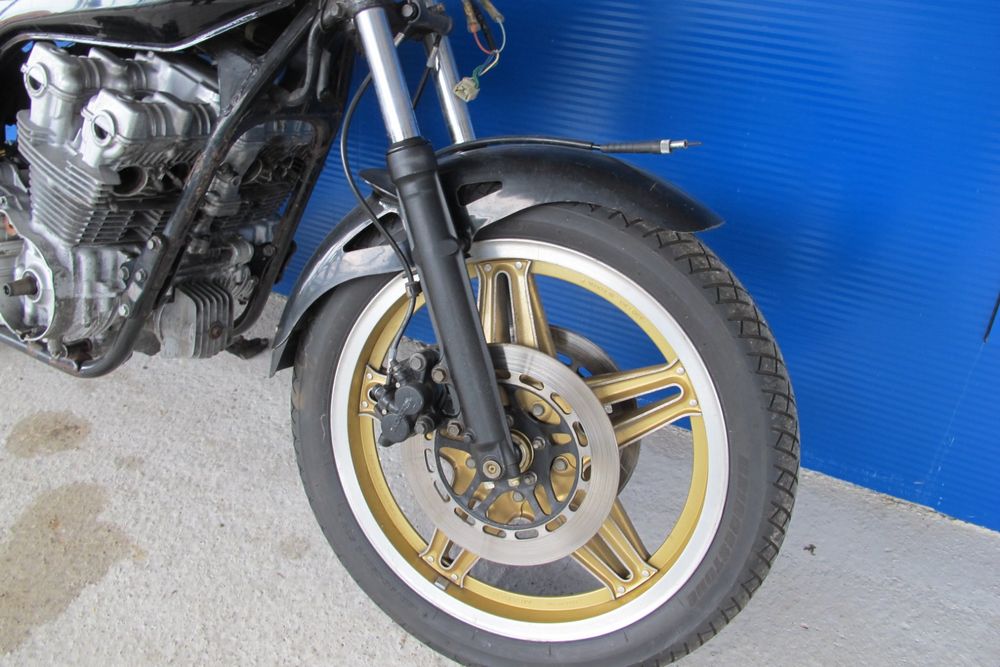 Honda CB750F RC04 für Bastler oder Ersatzteile nicht kpl. | Kaufen auf Ricardo