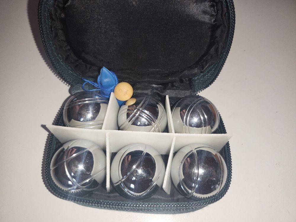 Mini Boule Set mit Tasche, Stahlkugeln (Gebraucht) in Weiningen ZH für ...