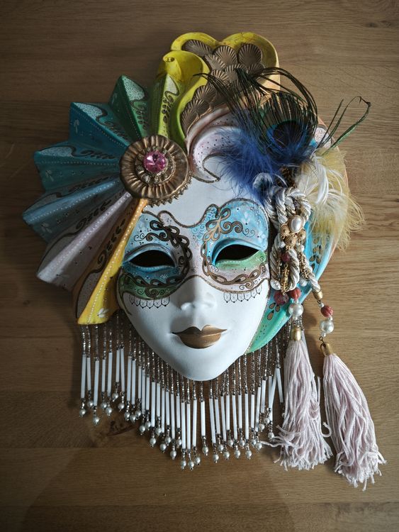 Venetian Mask (Gebraucht) in Biasca für CHF 22 – mit Lieferung auf ...