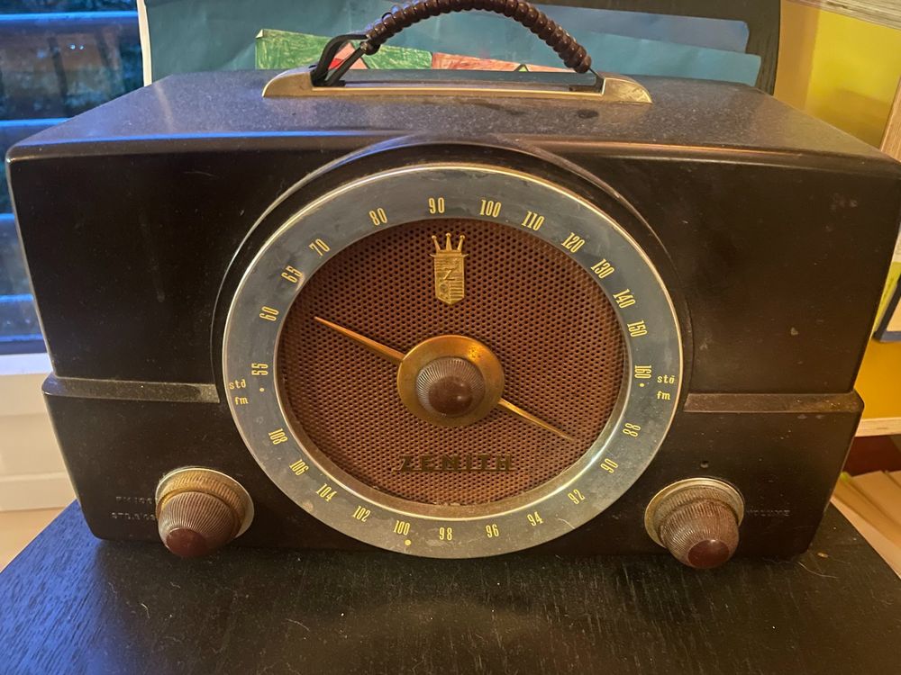 Zenith Table Radio, Model H725 (gratis zum Abholen) | Kaufen auf Ricardo