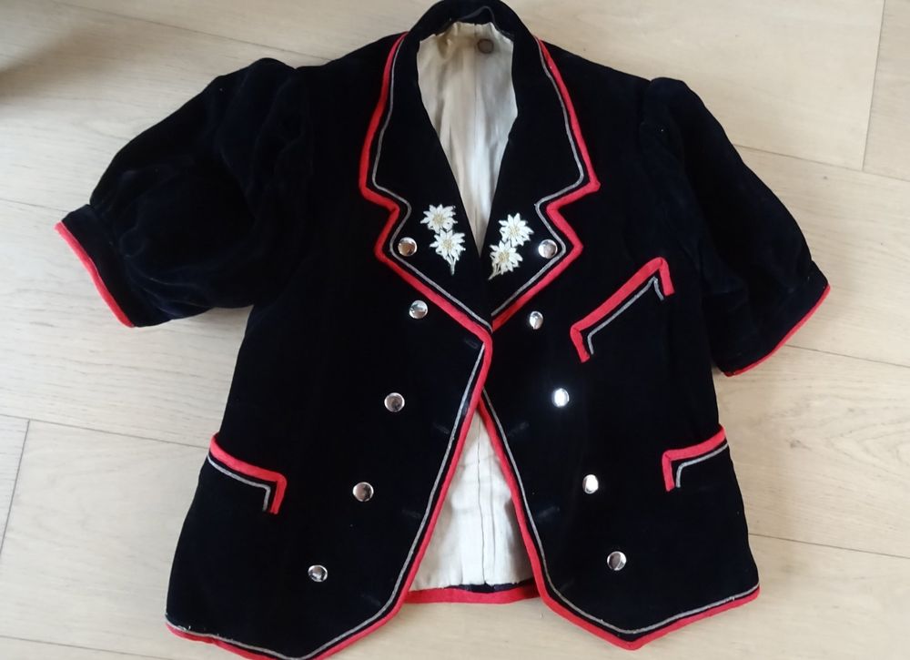 Berner Mutz Trachtenjacke (Gebraucht) in Züberwangen für CHF 95 – mit ...