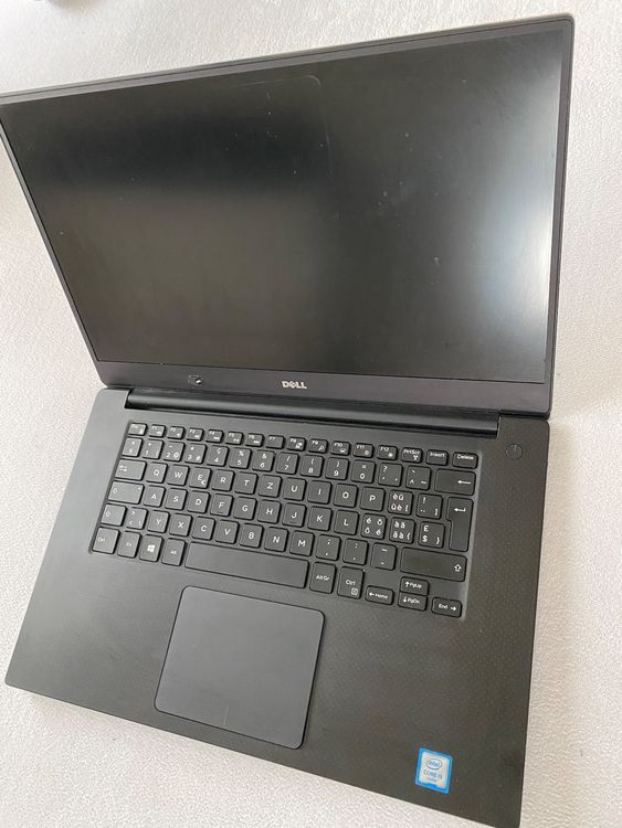 DELL XPS15 Precision 5510 / 8GB RAM / i5-6300HQ (Gebraucht) in Jona für ...