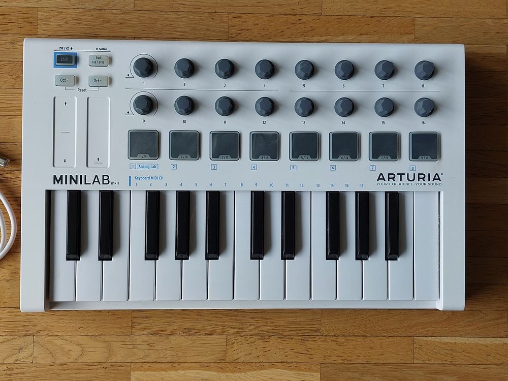 Arturia Mini Lab MK2 (Gebraucht) in Zürich für CHF 42 – nur Abholung ...