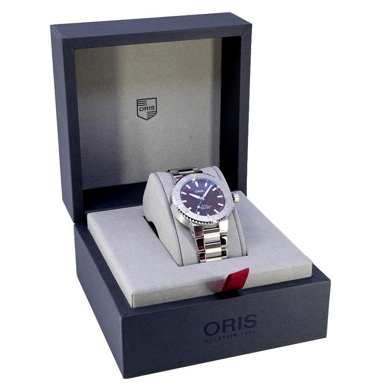 Oris 01 733 7766 4158-07 8 22 05PEB Aquis Cherry Red Watch (Neu und ...