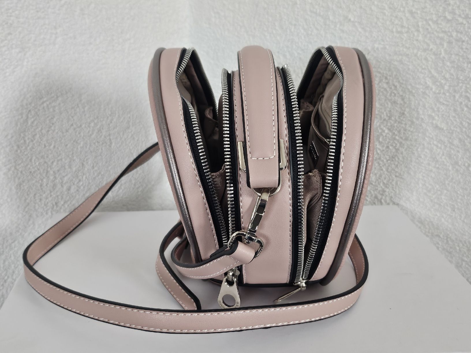 David Jones Paris Handtasche, neuwertig, rosa, Top! (Gebraucht) in ...