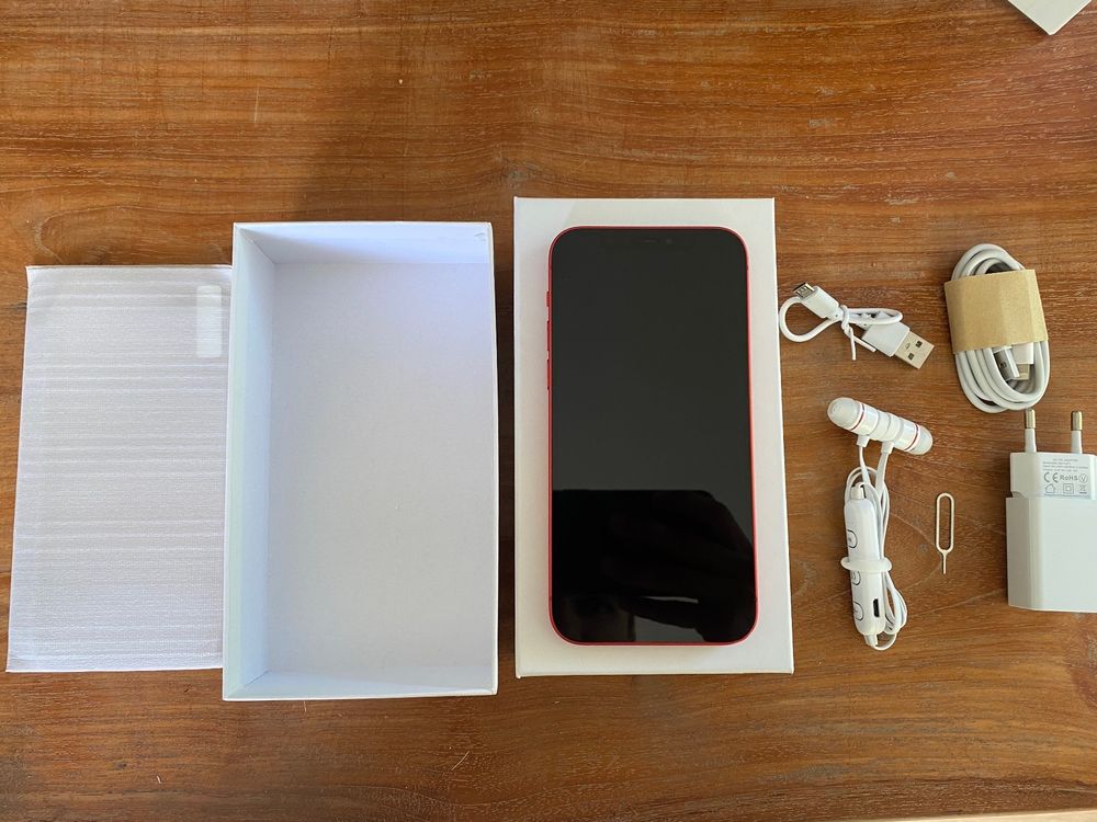 iPhone 12 mit 64GB in der Farbe Rot TOP ZUSTAND | Kaufen auf Ricardo