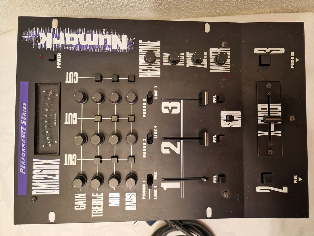 Mischpult/ Table à mixage Numark DM 1260X | Kaufen auf Ricardo