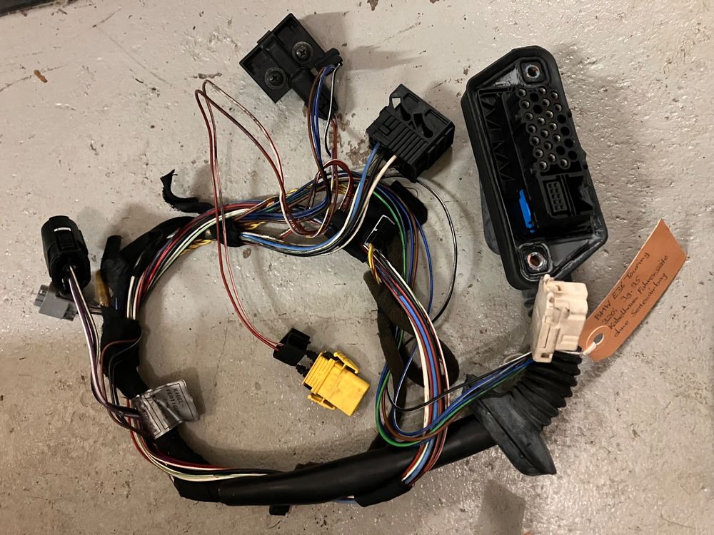 BMW E36 Touring Kabel zu Soundsystem Original (Gebraucht) in Siebnen ...