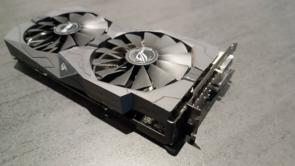 ASUS ROC STRIX AMD Radeon RX 570 4GB (Gebraucht) in Rothrist für CHF 40 ...