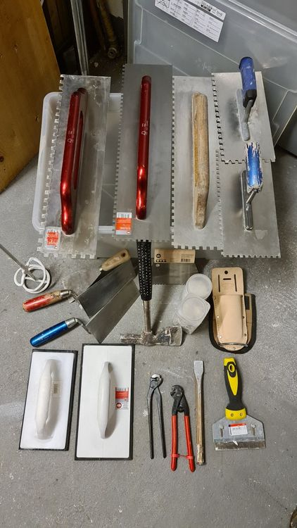 Werkzeug für Plattenleger (Gebraucht) in Oberglatt ZH für CHF 20 – nur Abholung auf Ricardo kaufen