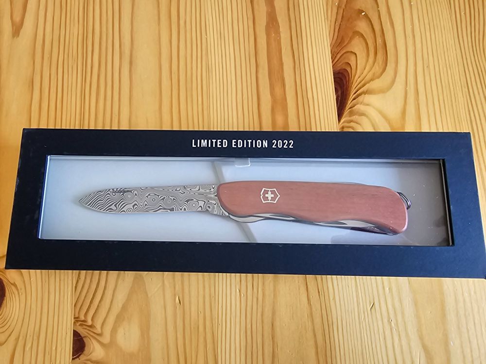 Victorinox Damast Limited Edition 2022 (Neu und originalverpackt) in ...