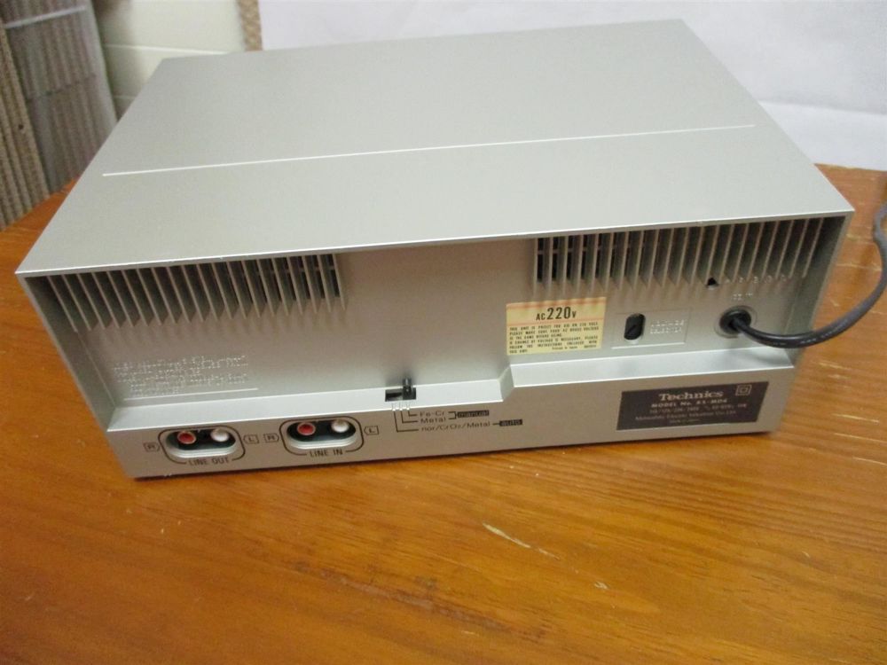 Technics Stereo Cassette Deck RS-M04 (Gebraucht) in Liestal für CHF 95 ...