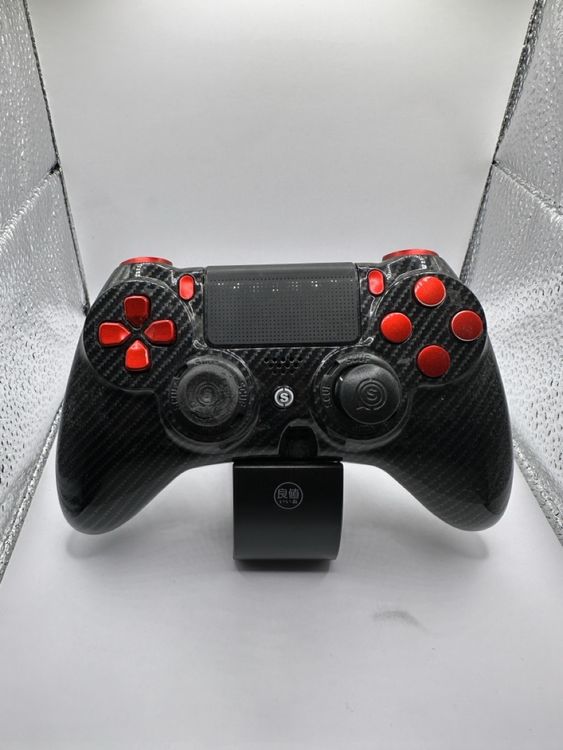 Scuff Impact Ps4 Carbon (Defekt) in Schnottwil für CHF 10 – mit ...