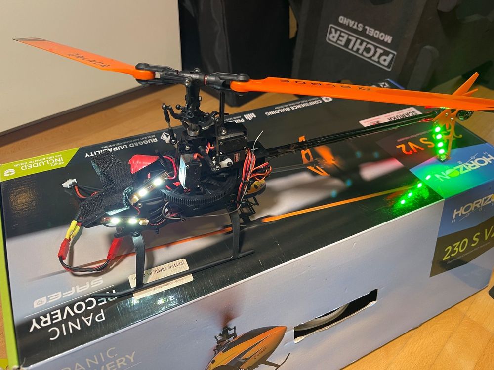 Blade 230 v2 mit licht und zubehör (Gebraucht) in Effretikon für CHF ...