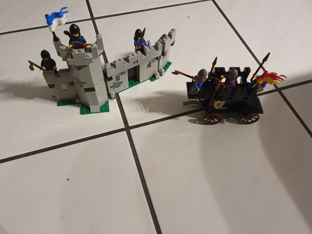 Lego 6062 Ritter Burg Set (Gebraucht) in Schattdorf für CHF 41 – mit ...