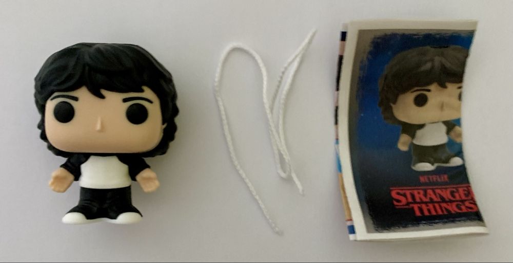 Stranger Things Kinder Joy: Mike (Neu (gemäss Beschreibung)) in ...