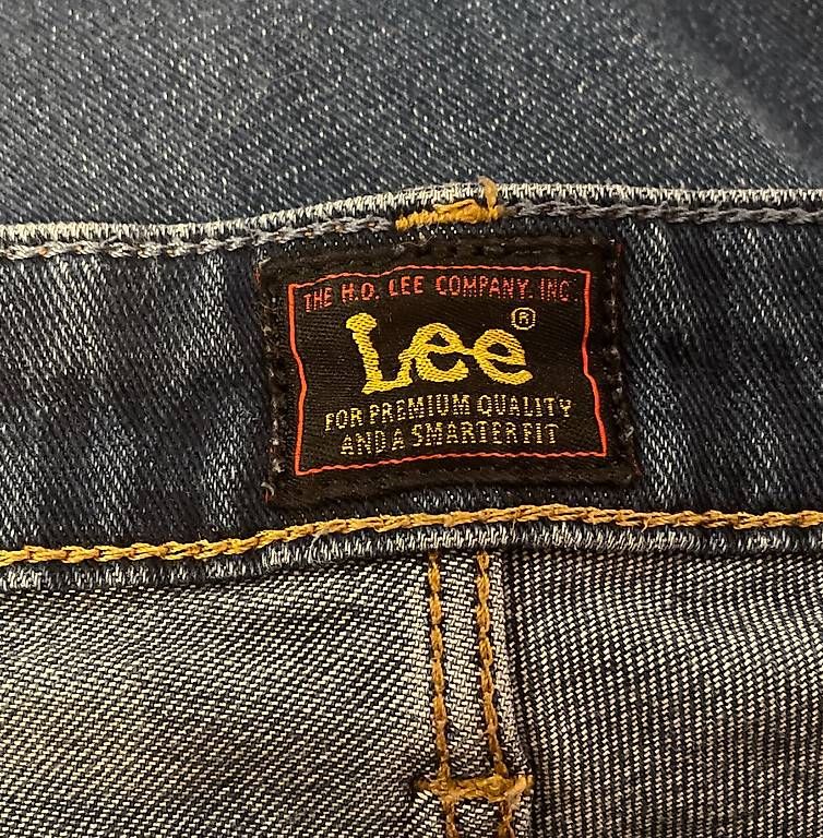 Jeans Lee Elly (Gebraucht) in Uetliberg für CHF 15 – mit Lieferung auf ...