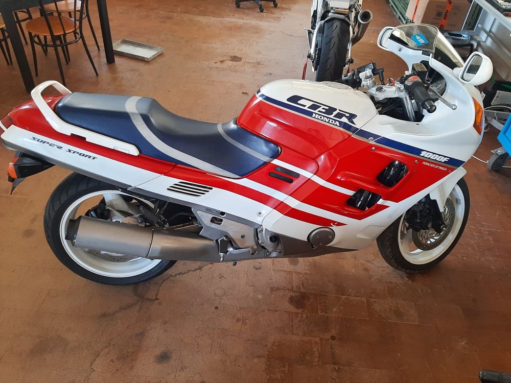 Honda CBR 1000 F SC24 | Kaufen auf Ricardo