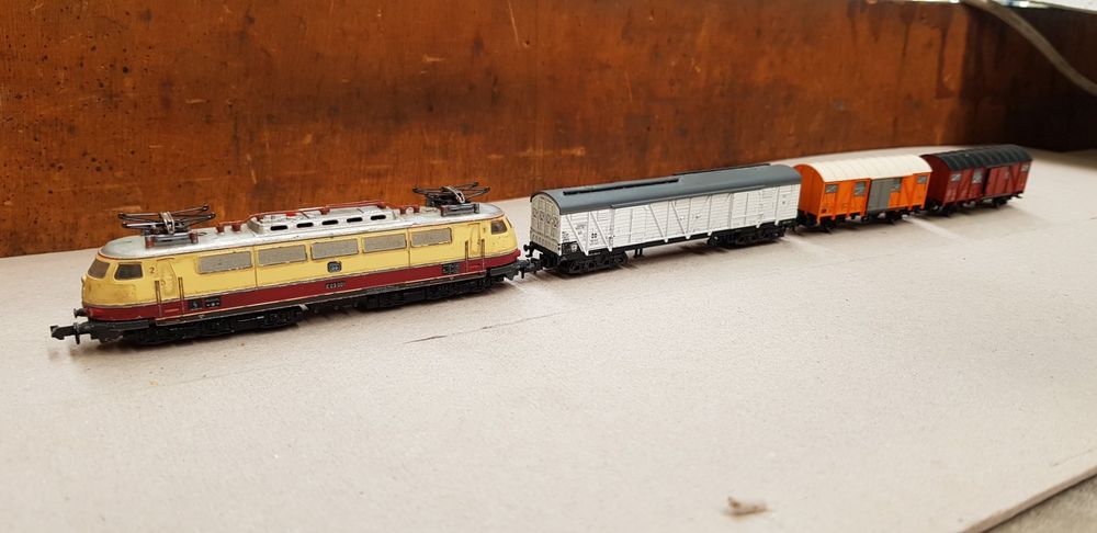 Minitrix E-Lok E03-001+3 Güterwagen (Gebraucht) in Schaffhausen für CHF ...