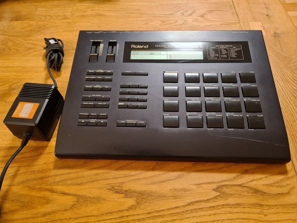Drummachine Roland R-8 MK2 (Gebraucht) in Widnau für CHF 316 – mit ...