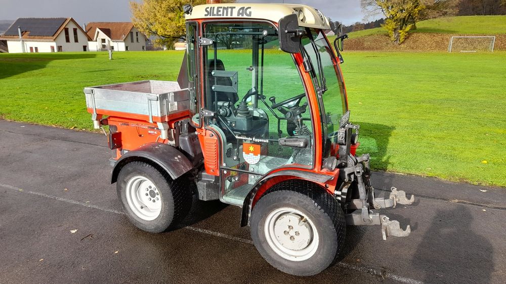 Antonio Carraro SP 4400 HST Occasion Kommunaltraktor (Gebraucht) in ...