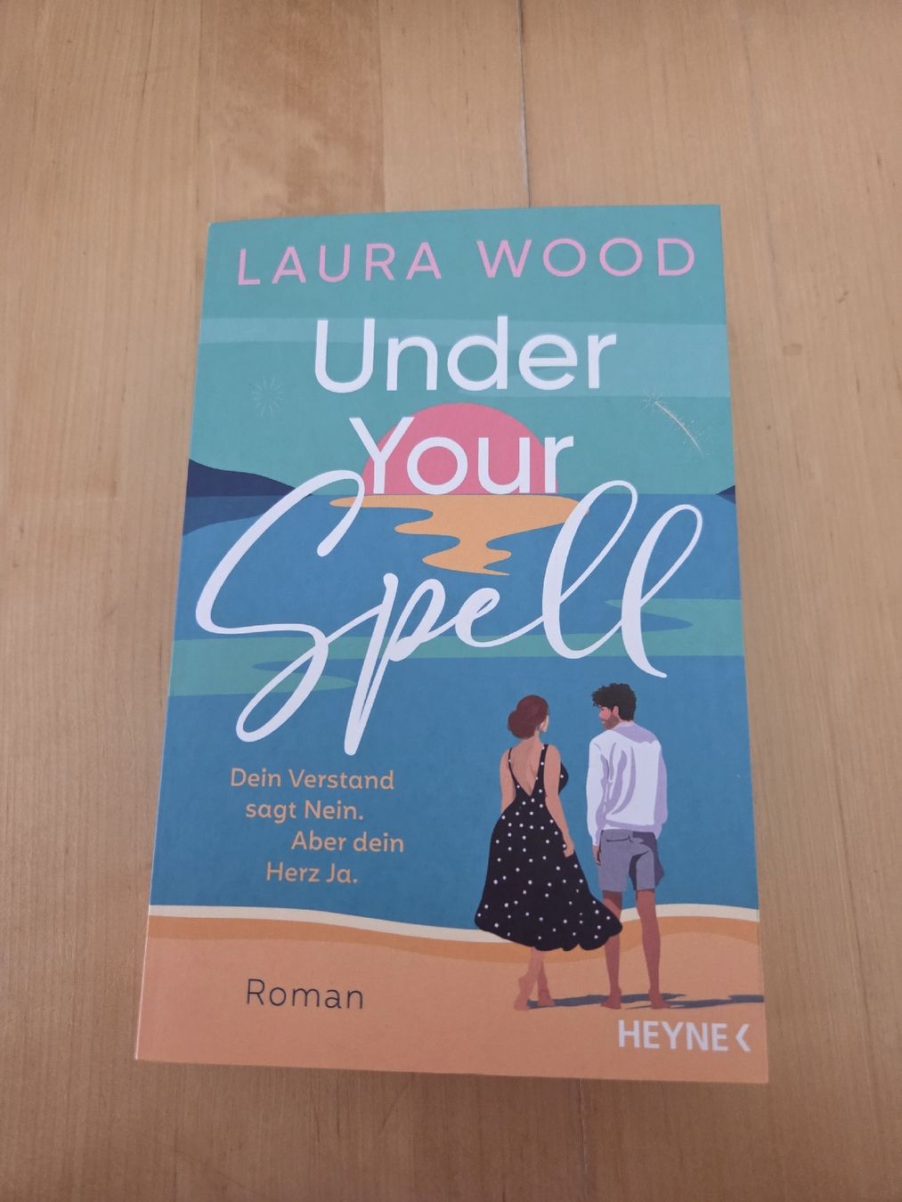 Laura Wood - Under Your Spell, Roman, (Gebraucht) in Goldau für CHF 5 – mit Lieferung auf ...