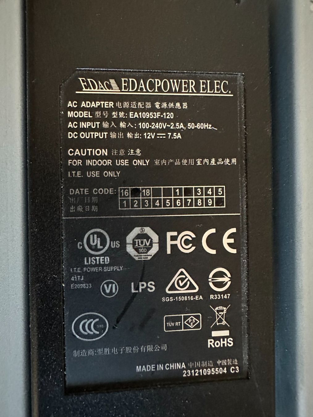 5x12V Netzteil 7,5 A, etxrem robust, in einem Metallrahmen (Neu (gemäss ...