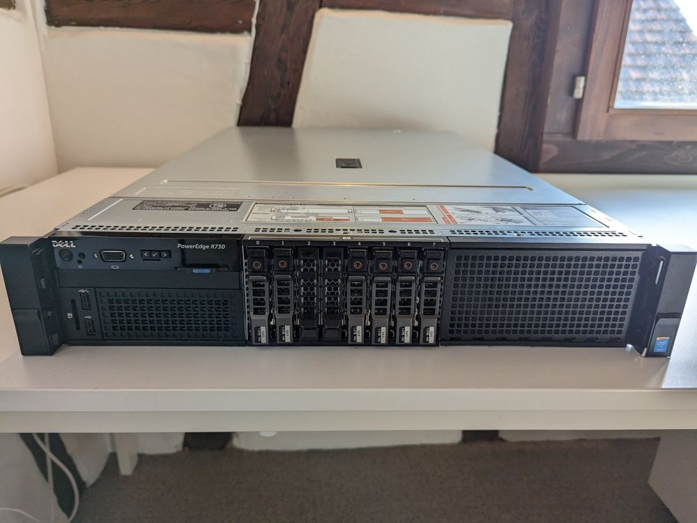 PowerEdge R730 - 256GB RAM, 2xCPU, 6x1,2TB HDD (Gebraucht) in Hedingen ...